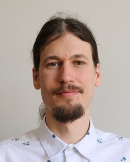 People | Faculty of Mathematics and Physics